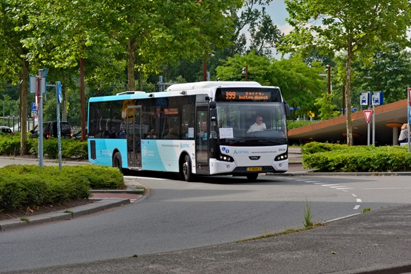 Snelbus Leer gaat eerder vertrekken vanwege grenscontroles - OV Nieuws GD
