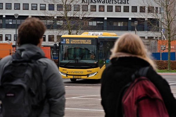 Qbuzz vanuit Friesland over op voorzomerdienstregeling - OV Nieuws GD